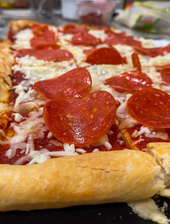 How-To Make Awesome Ohio Valley-Style Pizza - Man Plus Food